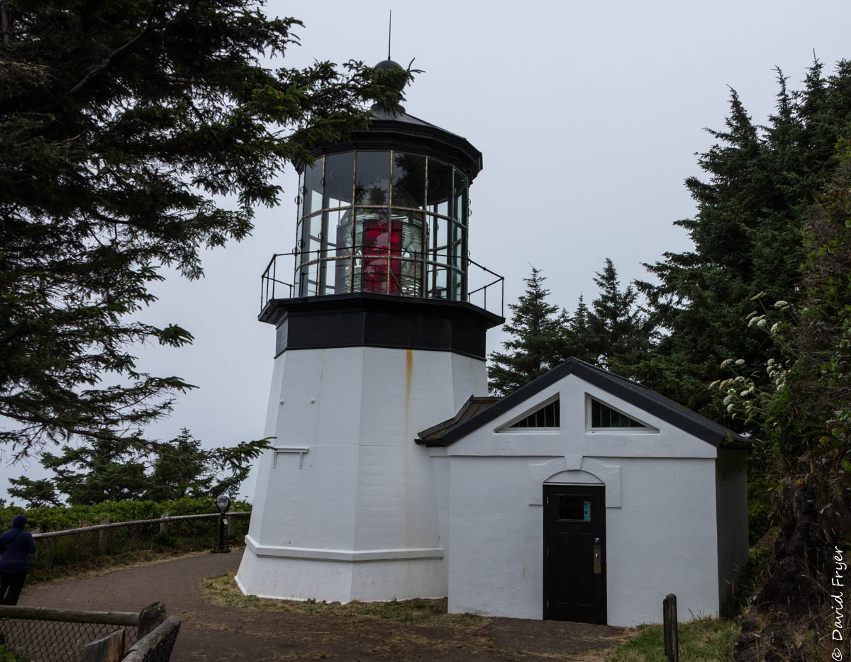 Historic Lighthouses – The Oregon Coast – Piddlin' Around